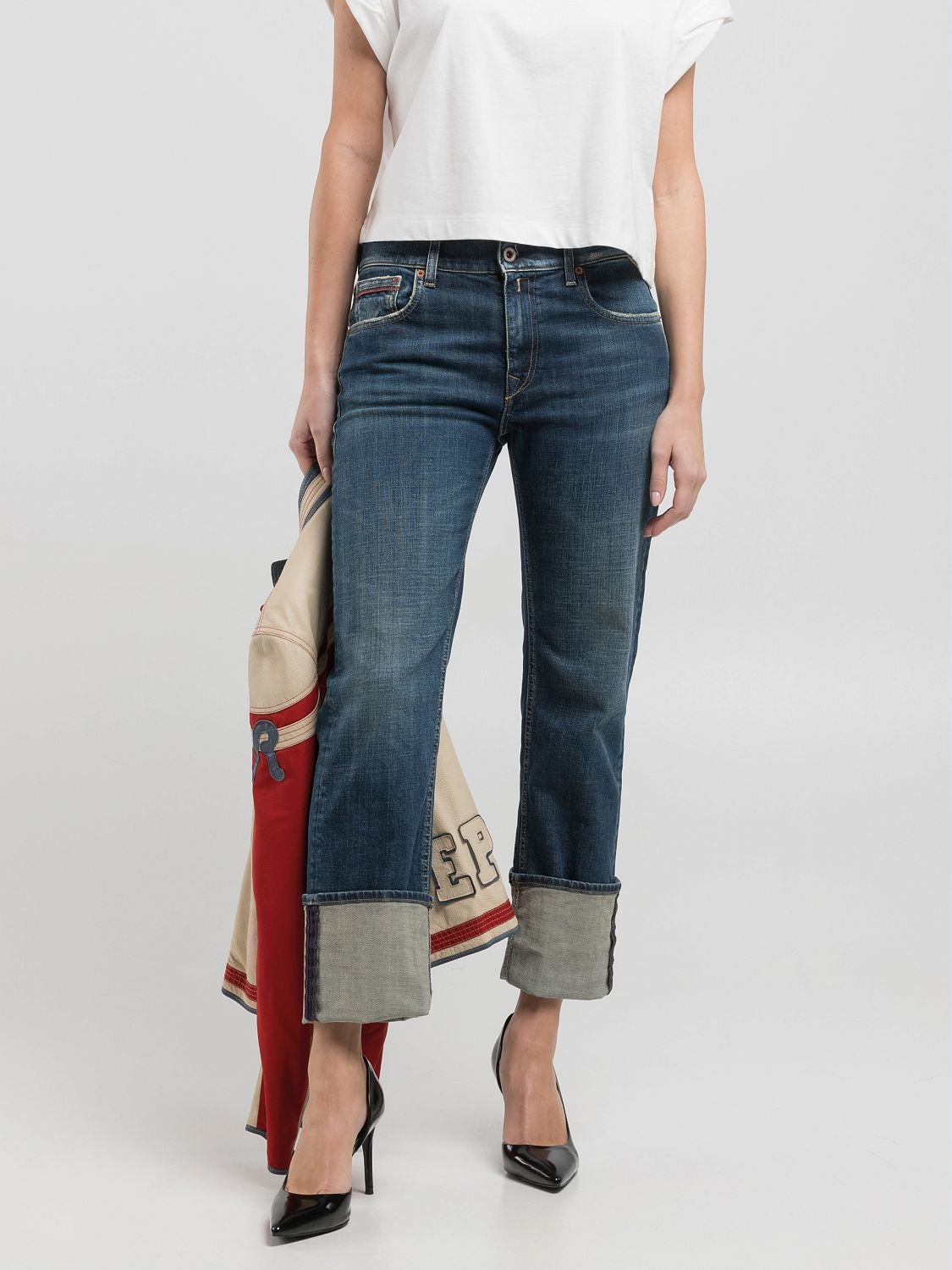 Premium Denim and Casualwear - Replay Official